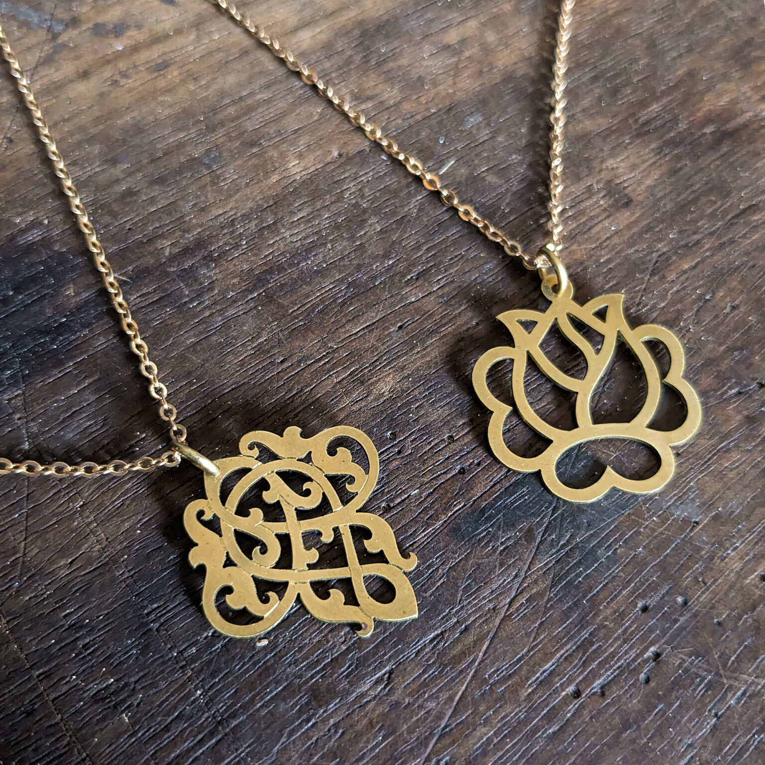 Time saving saw piercing techniques by Skadi Jewellery Design