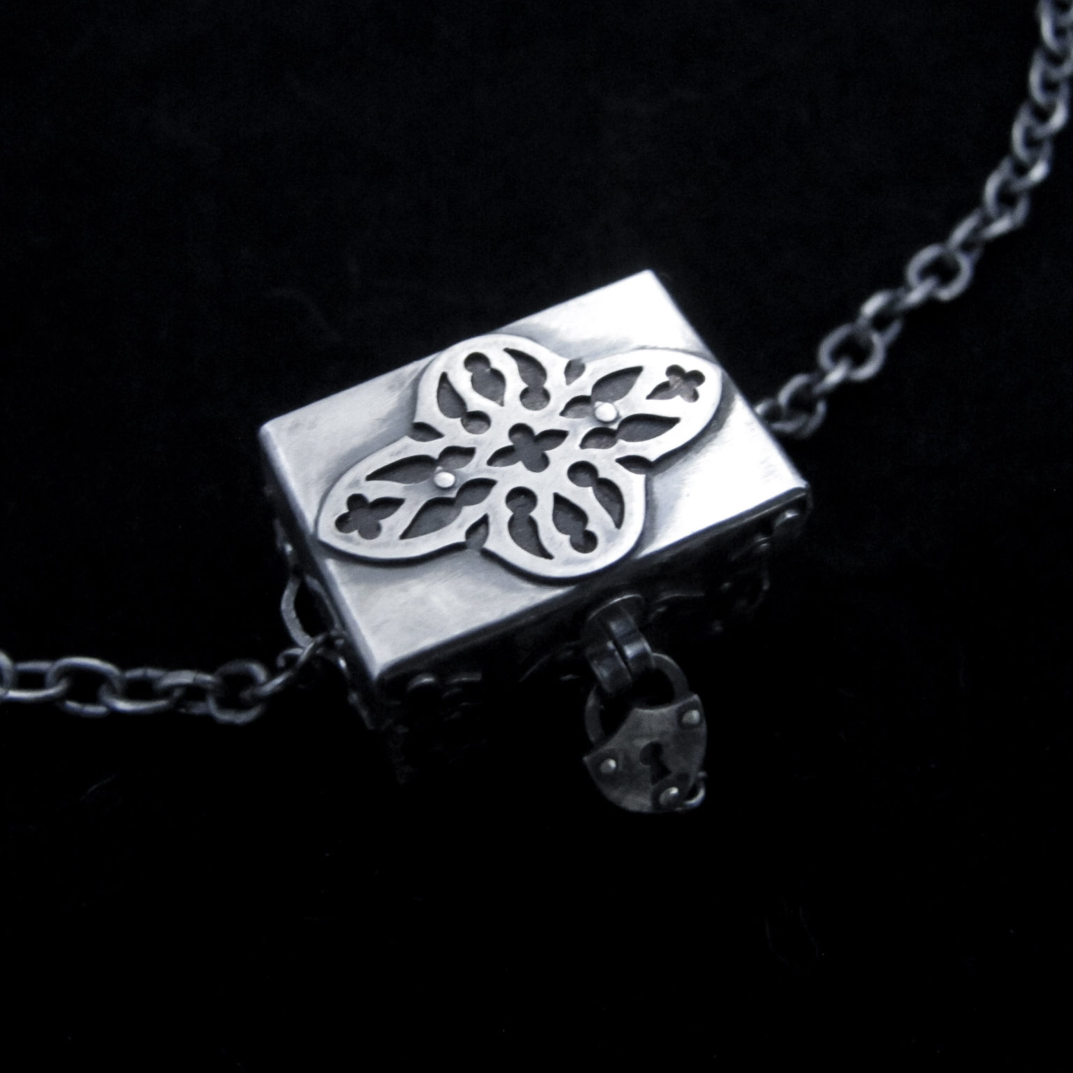 Treasure Chest Necklace - 3 - Skadi Jewellery Design
